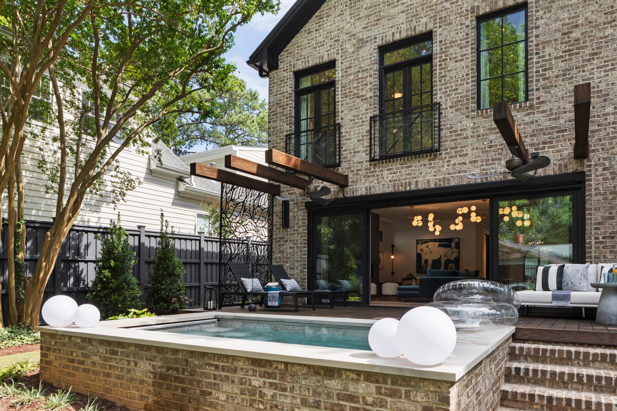 Outdoor Living - Brick Industry Association